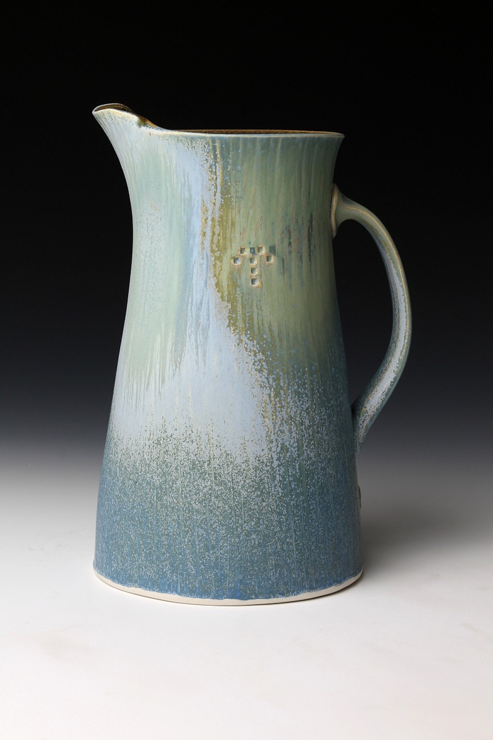 Nick DeVries | Light Blue Jar | 2018 | The Art Spirit Gallery