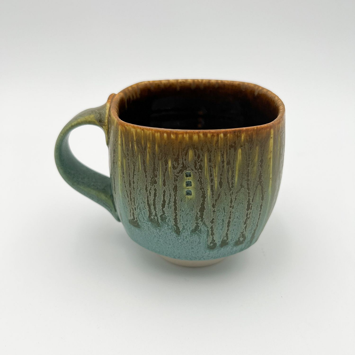 Nick DeVries | Dark Green Round Jar | 2023 | The Art Spirit Gallery Nick DeVries | Dark Green Round Jar | 2023 | The Art Spirit Gallery